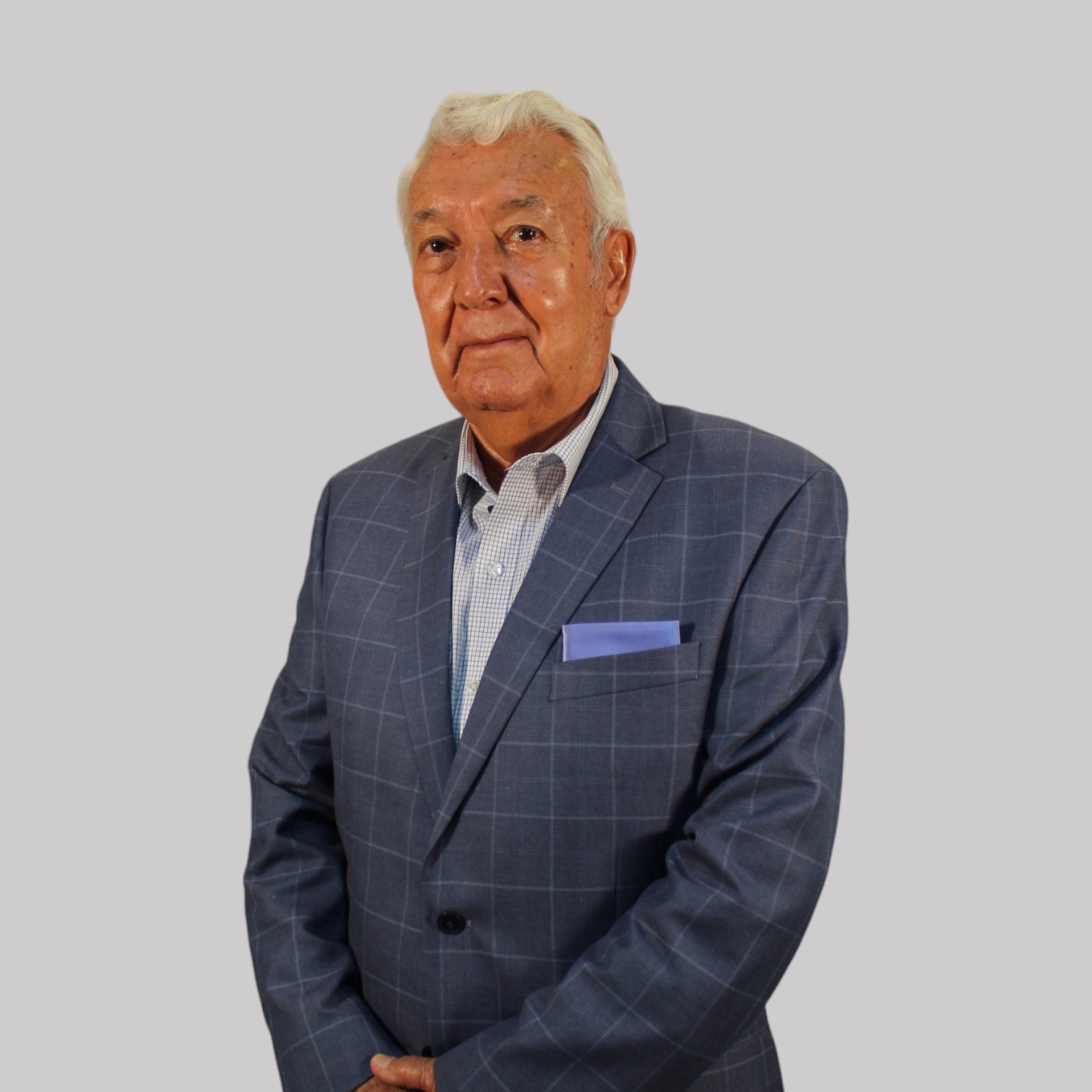 Dr. Alonso Cabezas - Centro Médico AXXIS