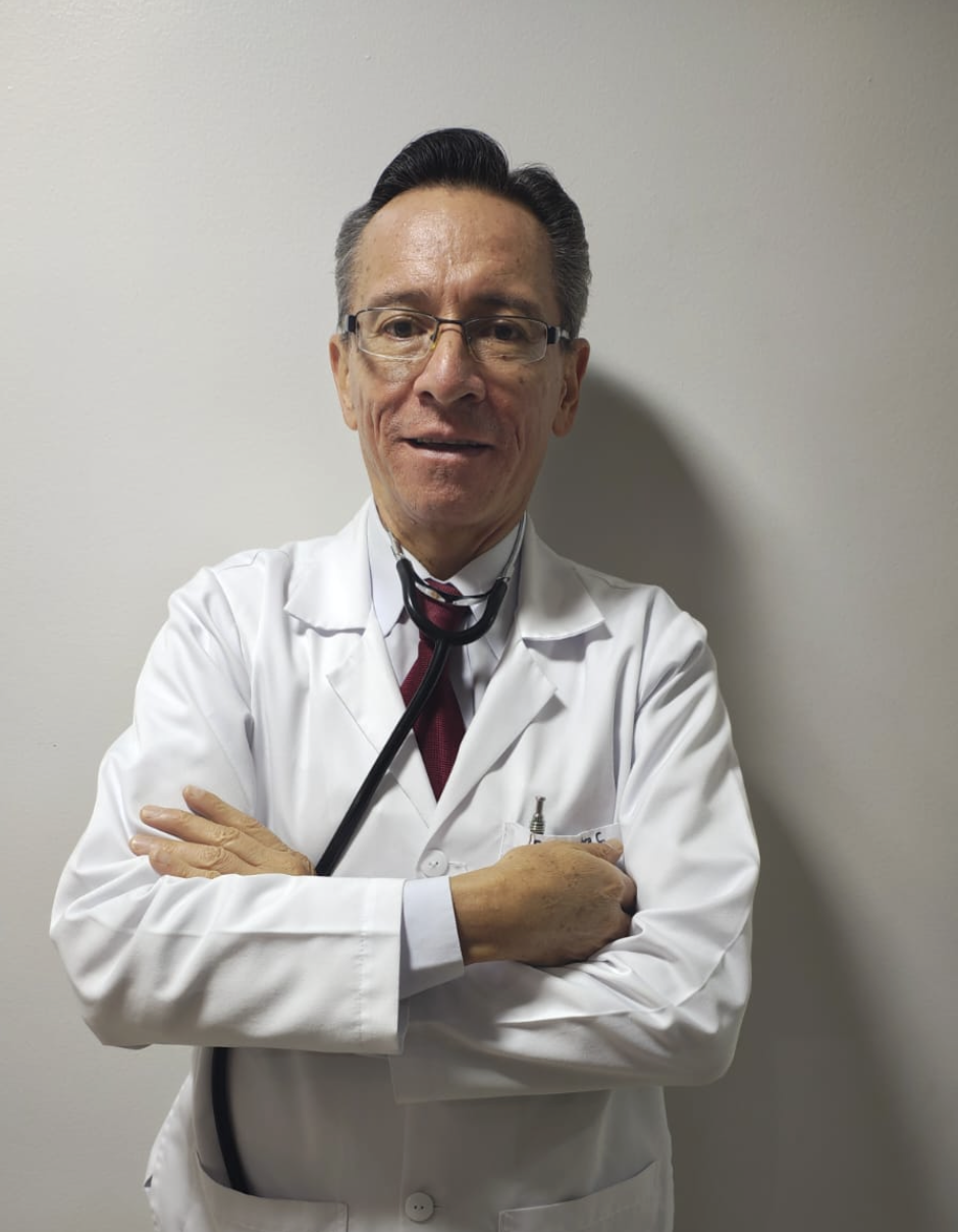 Dr. Oscar Vaca - Centro Médico AXXIS